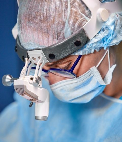 Expert Vitreoretinal Surgery for Eye Health | CRMD